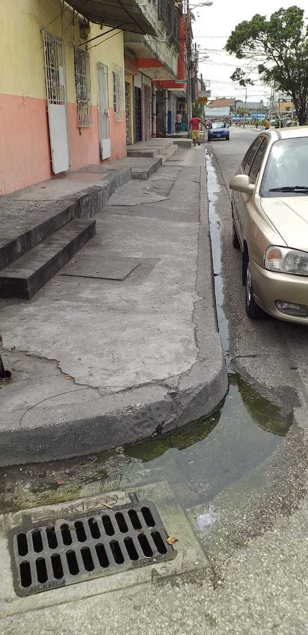 Calles sucias y con malos olores: una escena común en varios barrios de ...