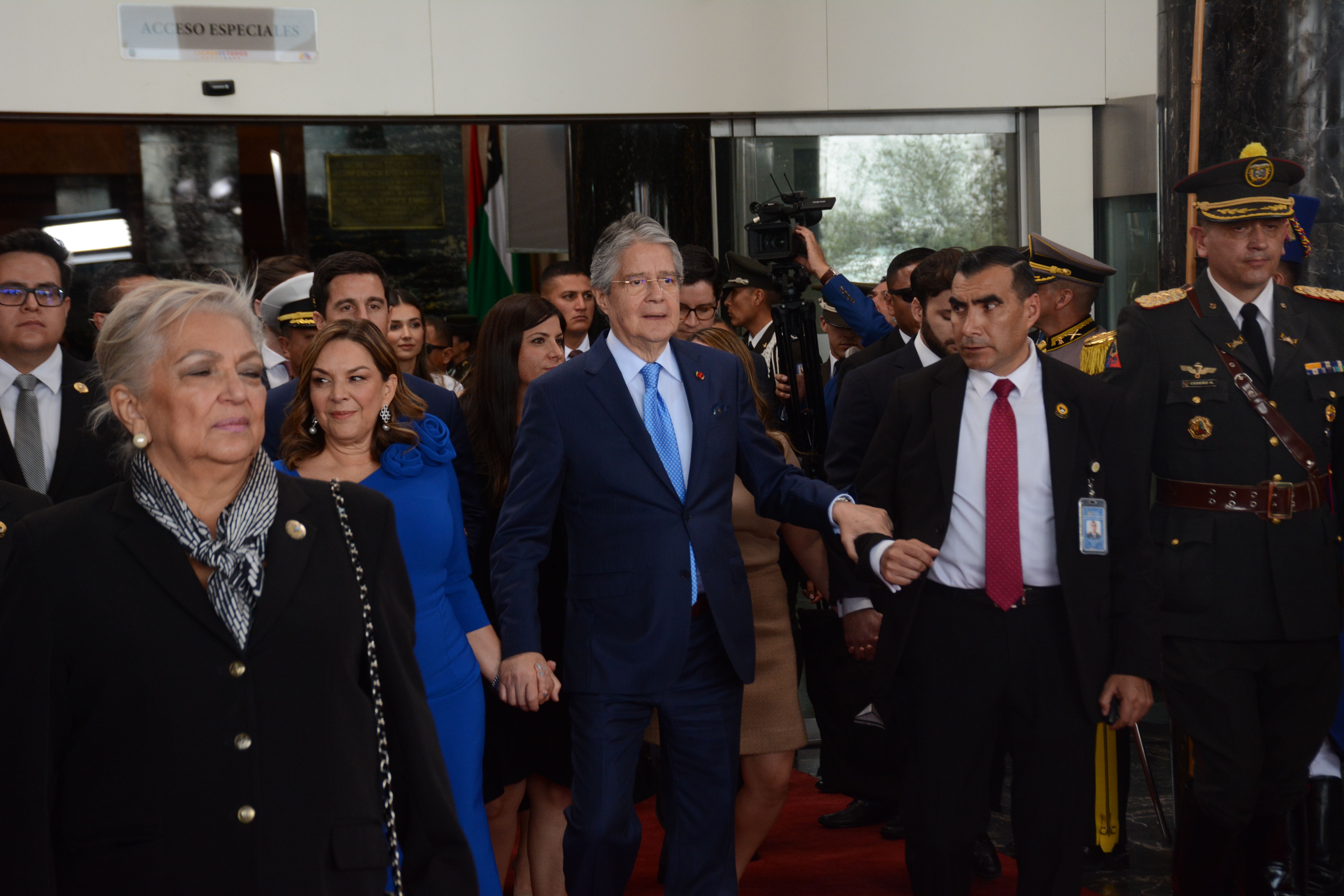 La Asamblea se divide entre la censura y una reprobación simbólica de Lasso