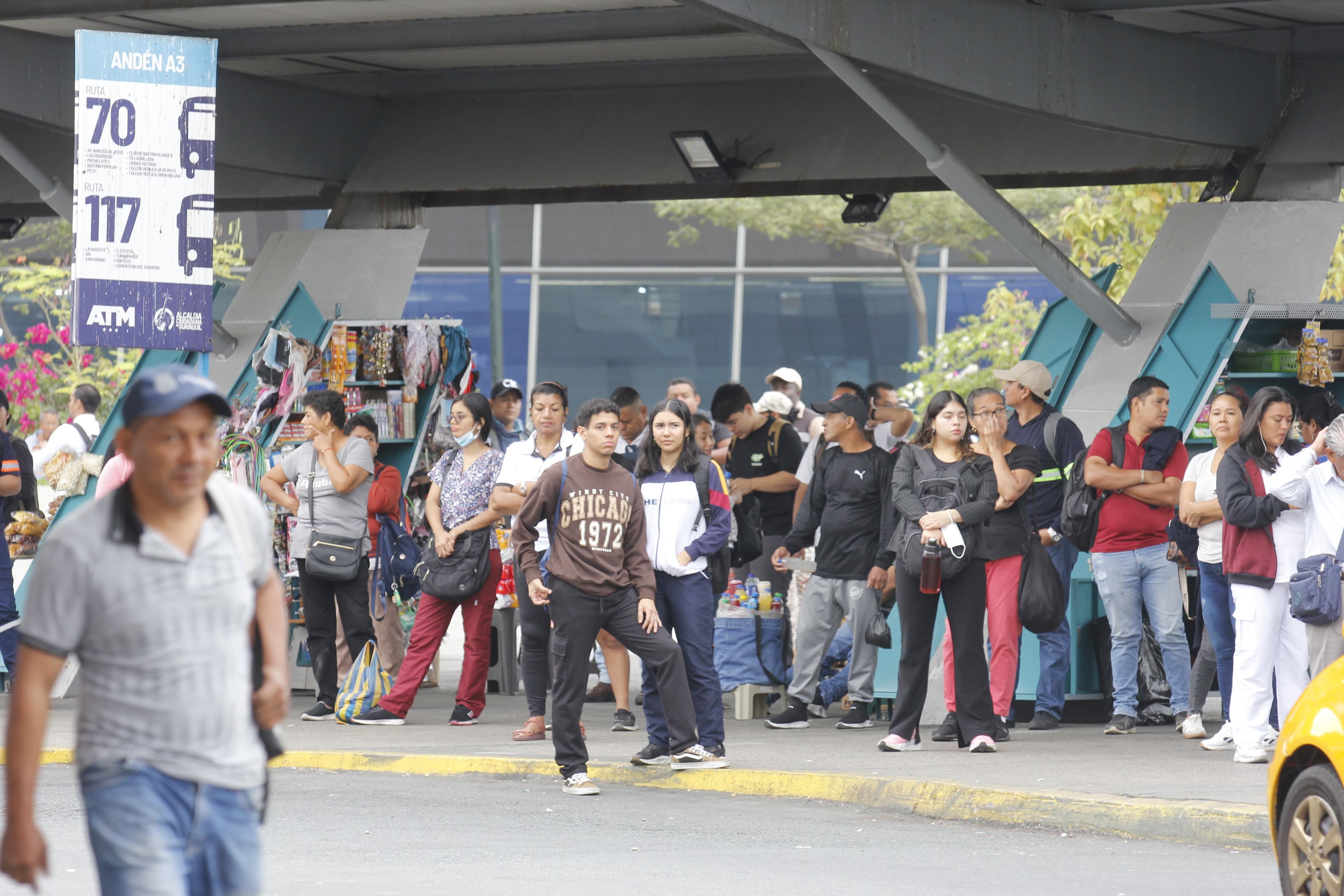 ¿Ya hay buses en Guayaquil? Así avanza el paro de transportistas