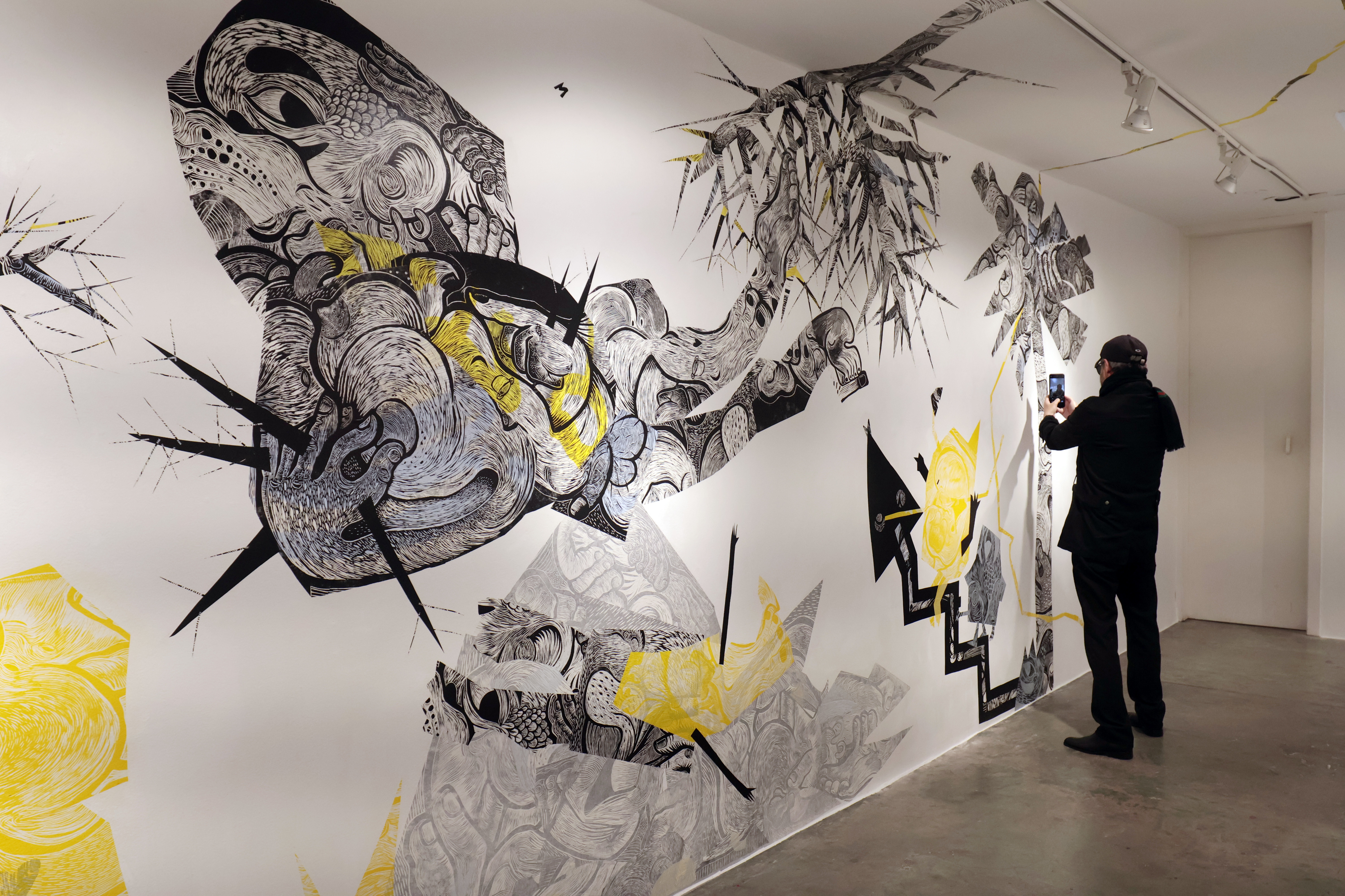 Christian Tapia muestra "sus entrañas" en la galería N24 de la capital