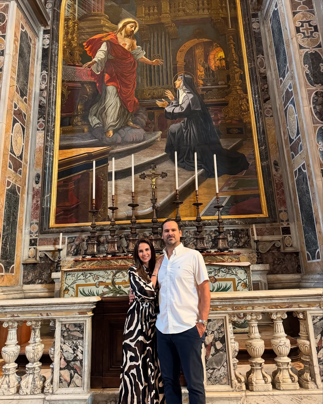 Estéfani Espín celebra sus 40 años con una misa en el Vaticano