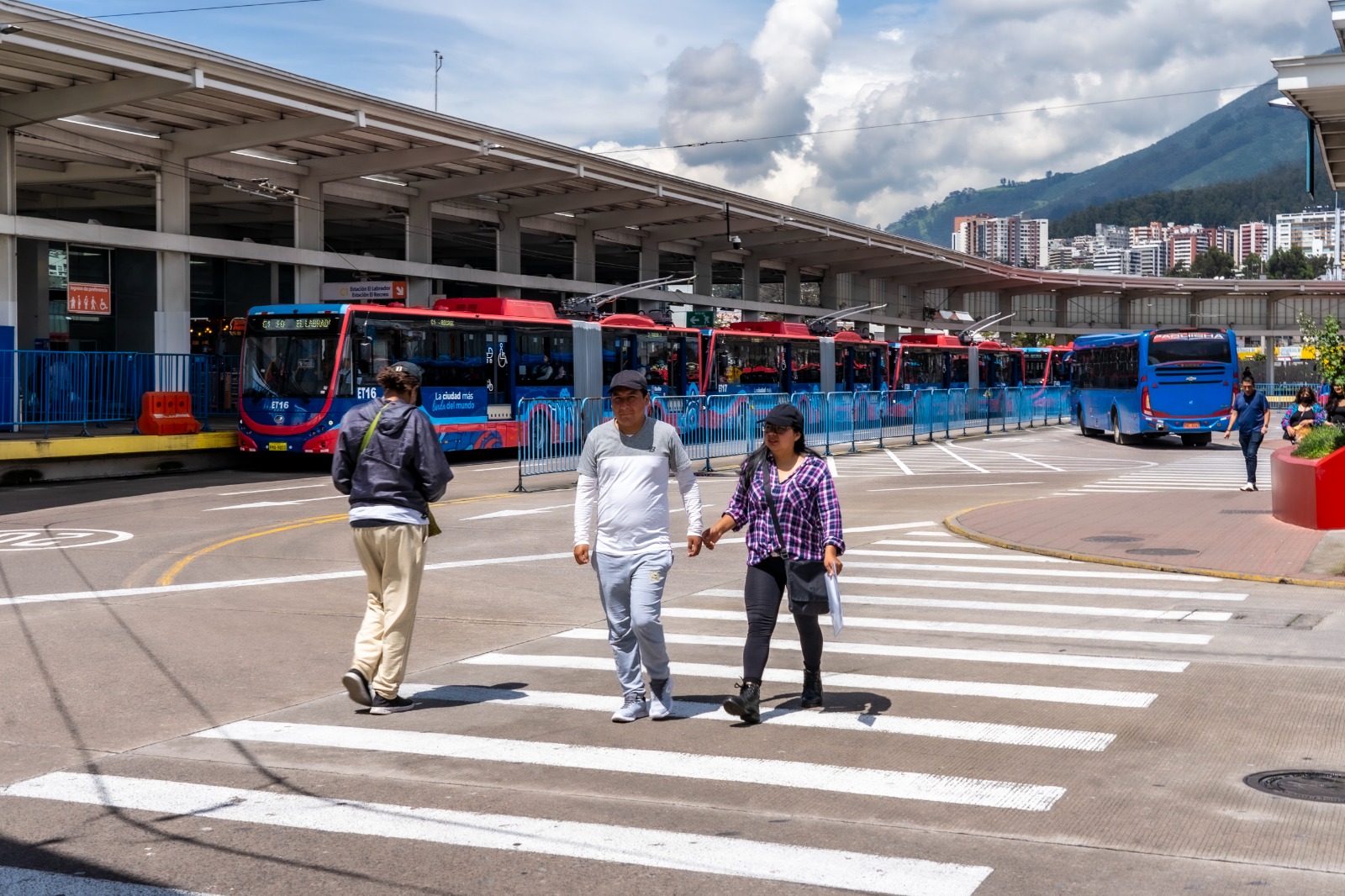 Desvíos del Trolebús en El Labrador: conoce los cambios de ruta en Quito