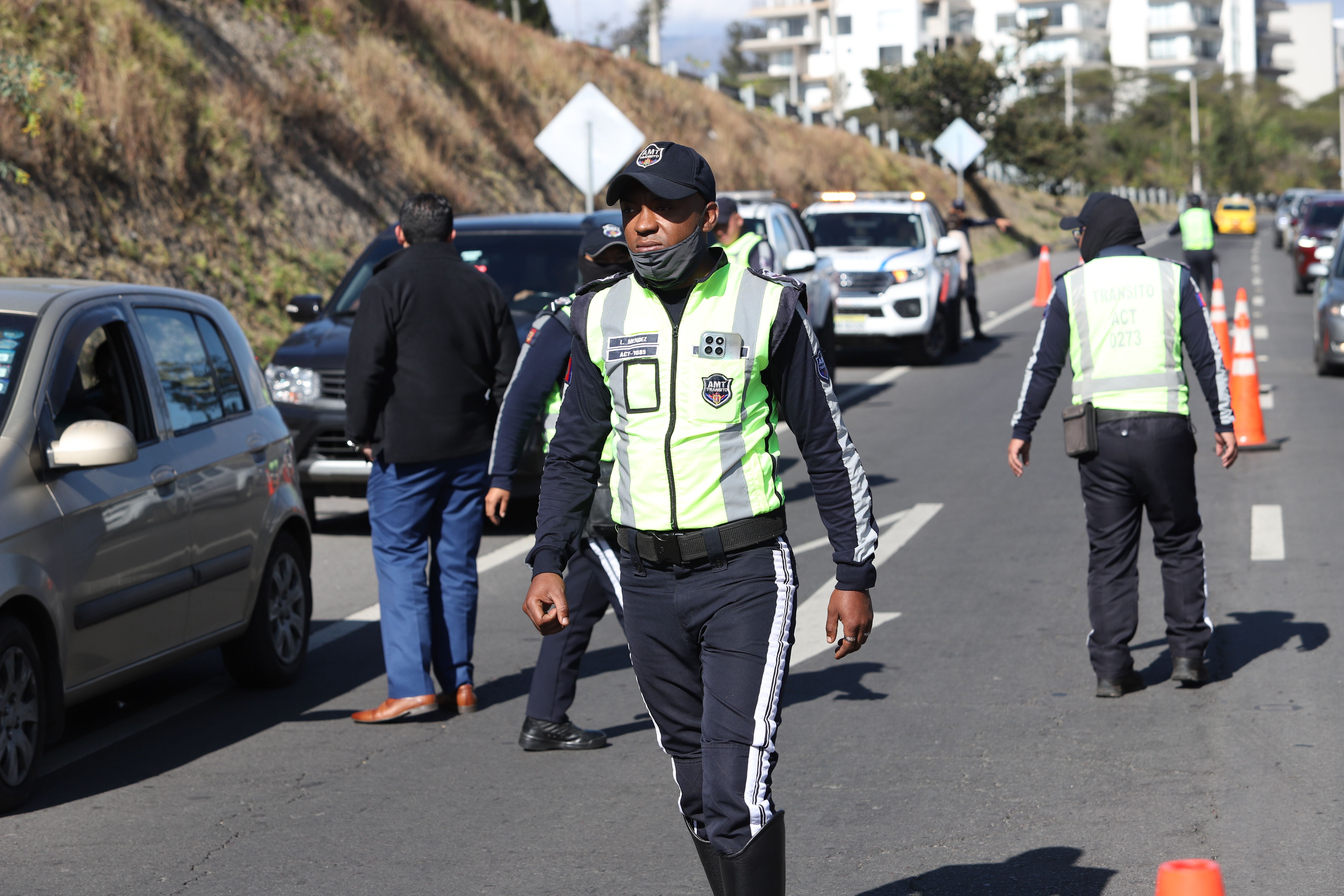Quito: AMT inicia controles aleatorios en la Simón Bolívar y Ruta Viva