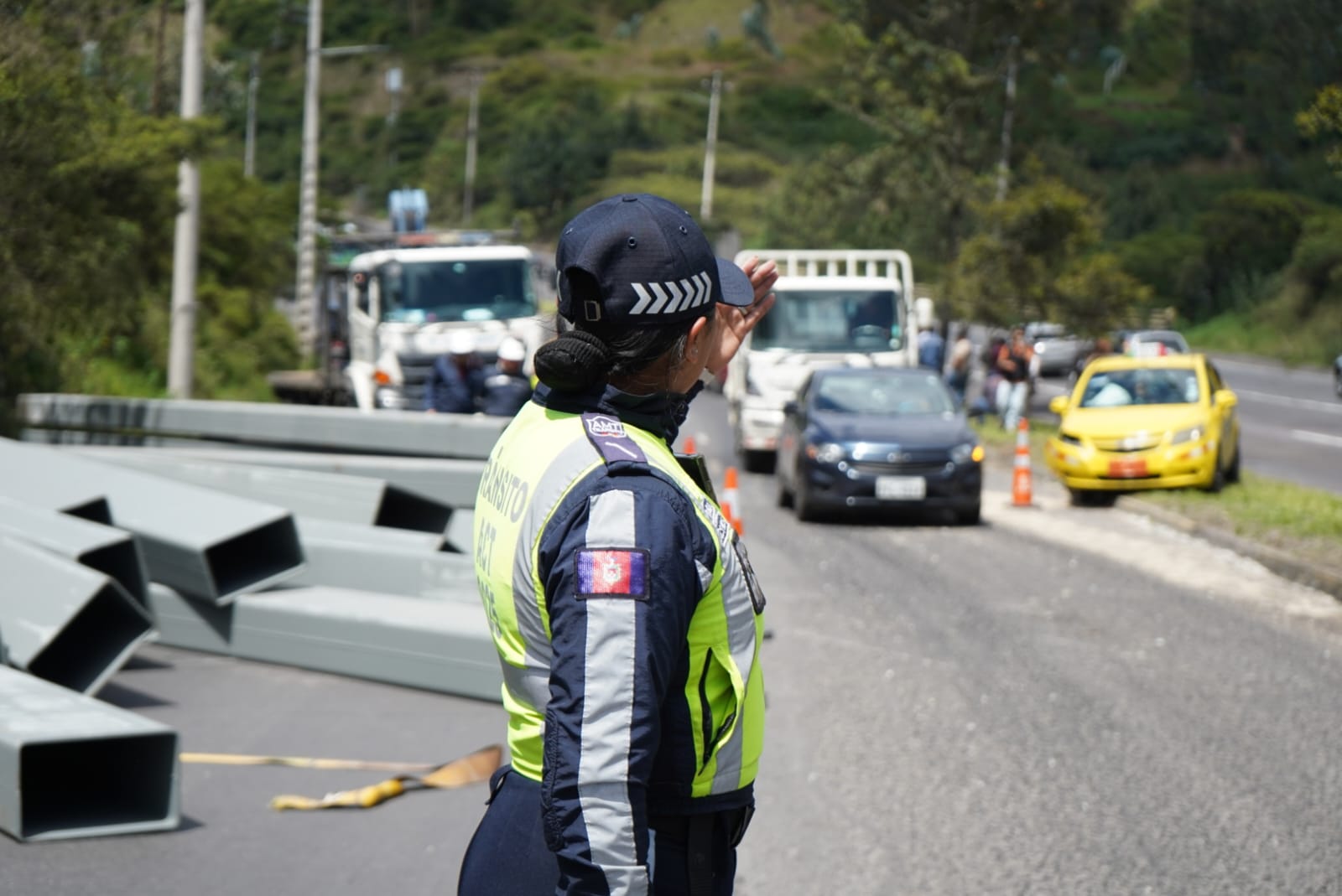 Simón Bolívar y Ruta Viva tendrán restricción para camiones: lo que ...