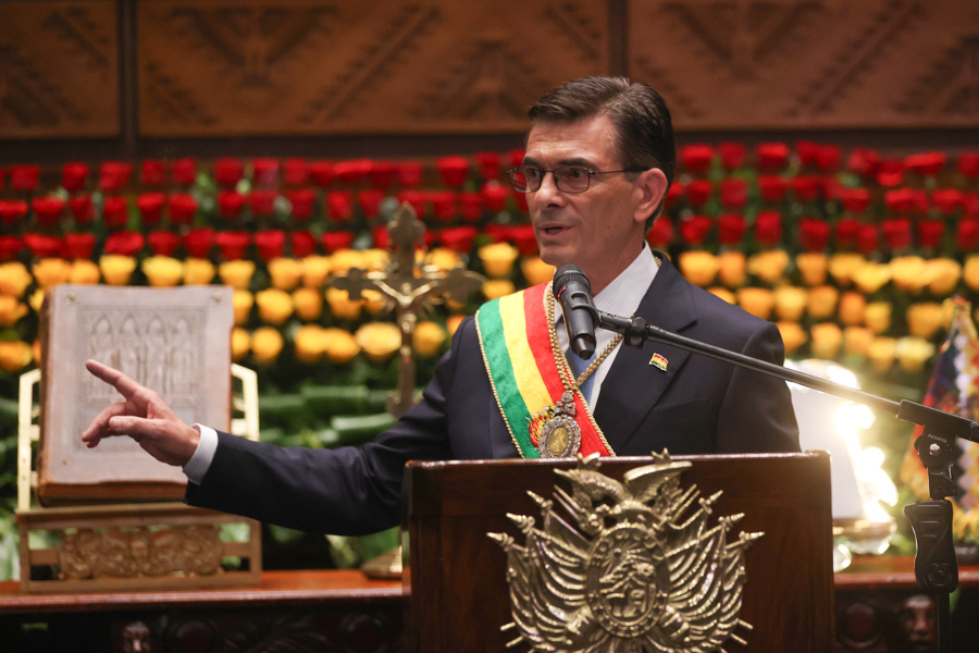 Vicepresidente de Bolivia llama "mentiroso" a Rodrigo Paz