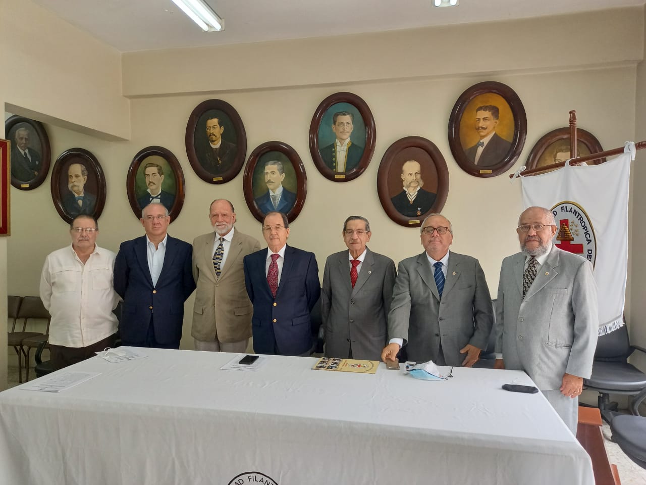 Sociedad Filantrópica de Guayas celebra sus 176 años con desfile y ...