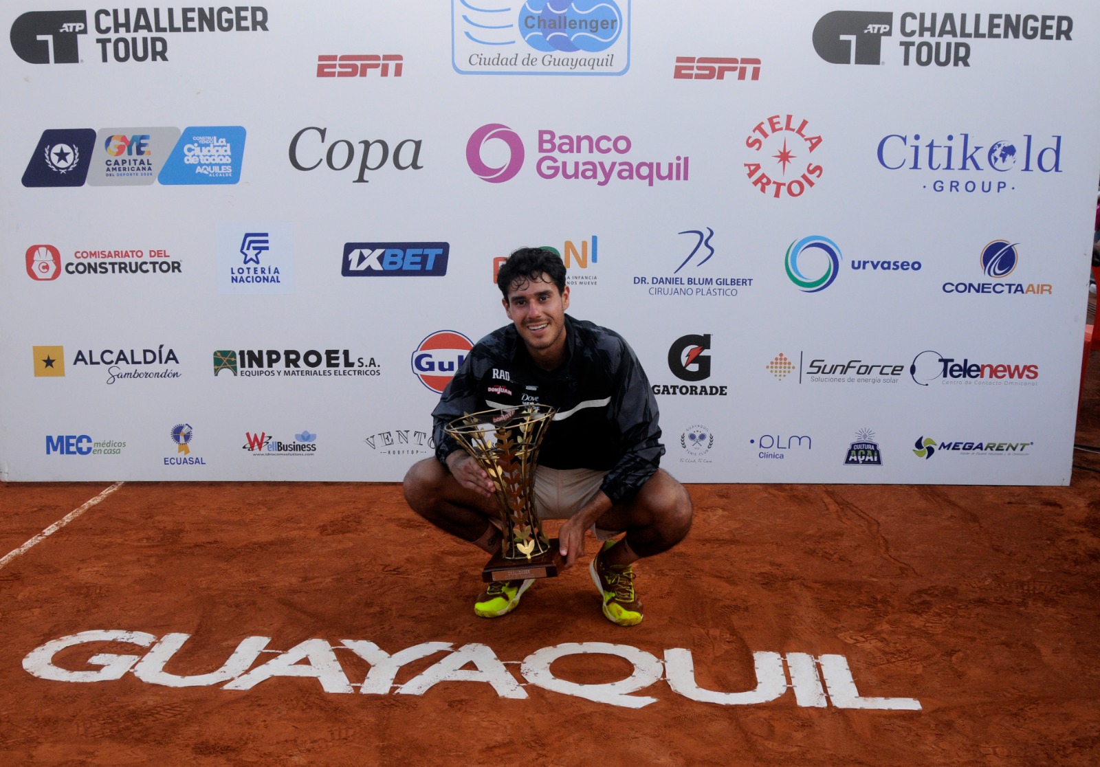 Daniel Vallejo campeón del Challenger de Guayaquil tras vencer a Juan Pablo Varillas