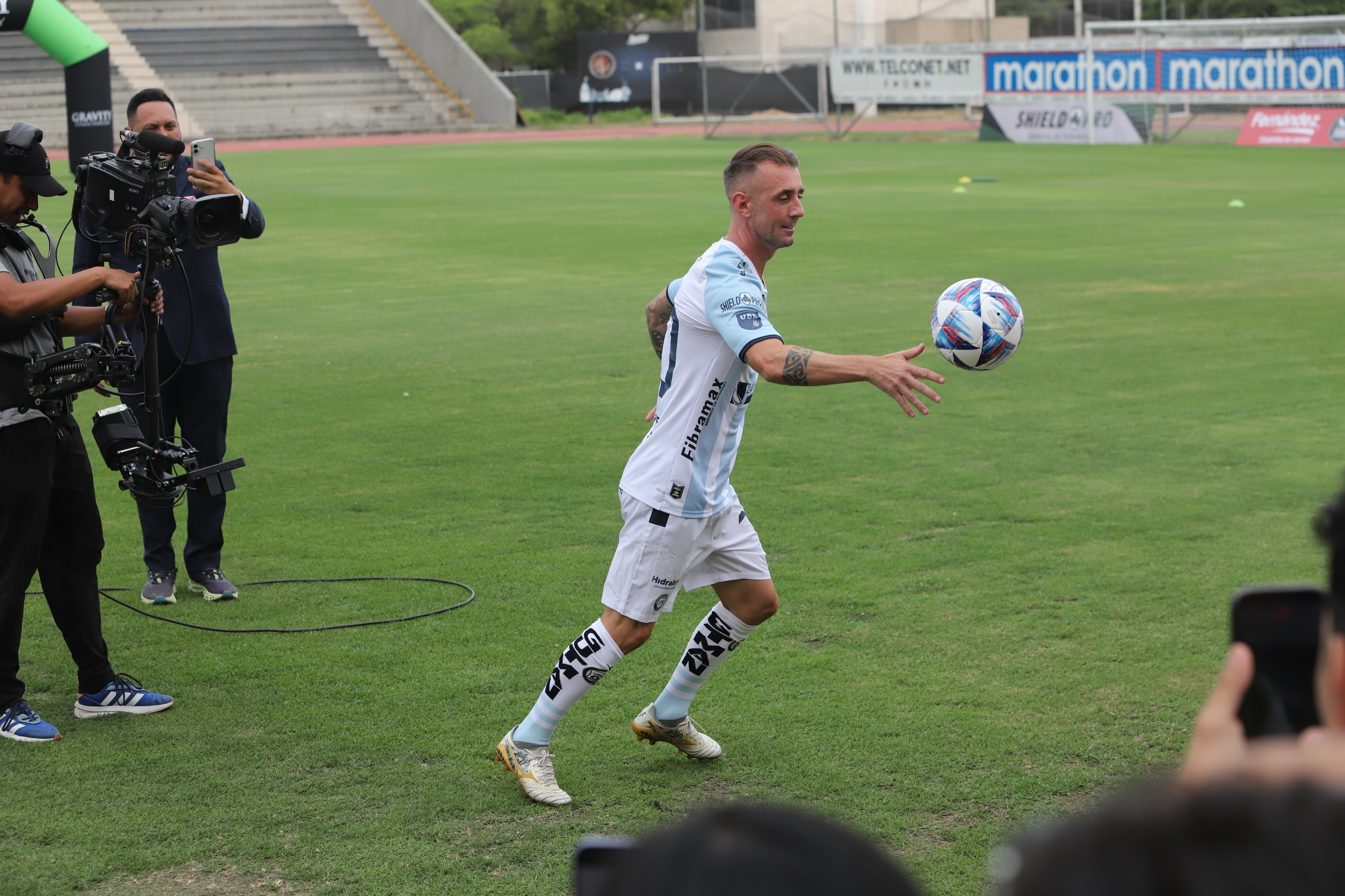 Noche Amarilla 2026: Barcelona SC enfrentará a Guayaquil City con ...