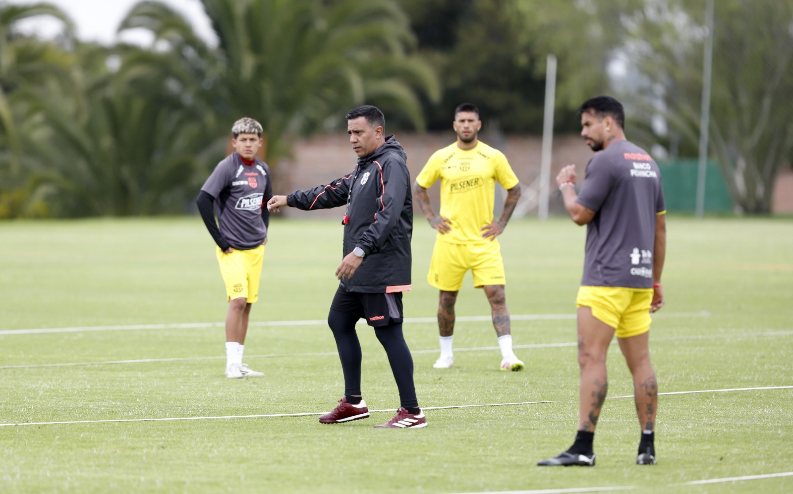 Farías impone su estilo en Barcelona